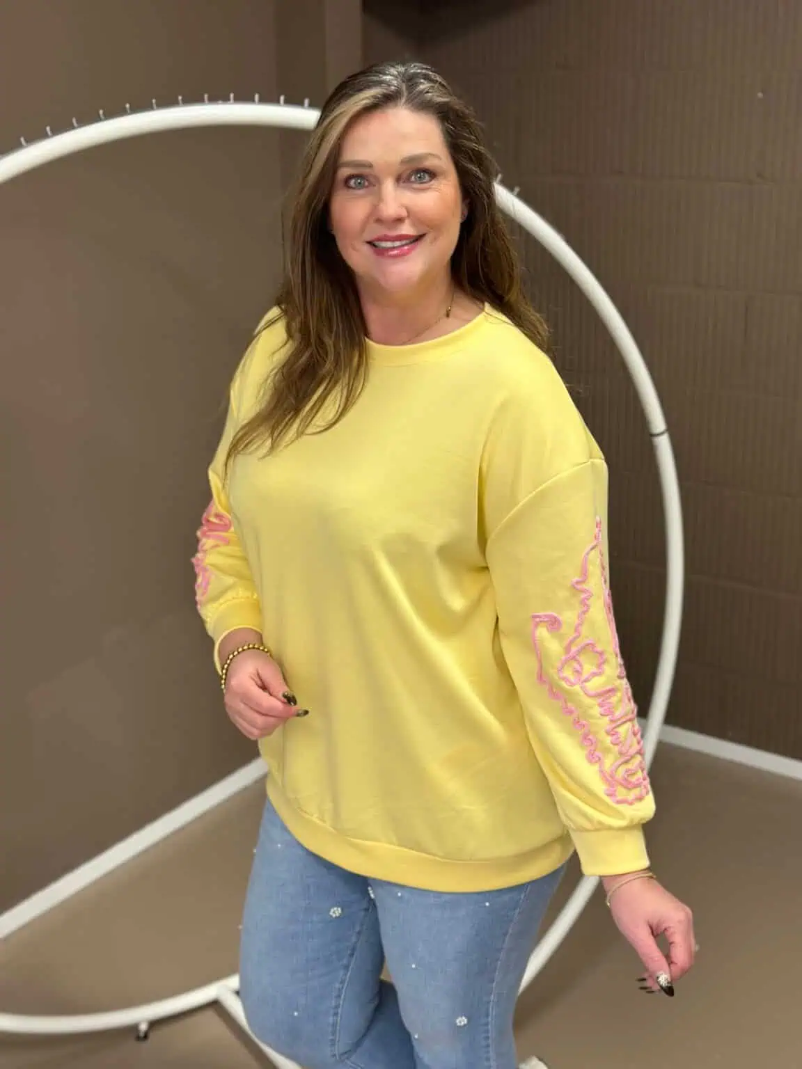Sale – 9481 Sweater met borduursel
